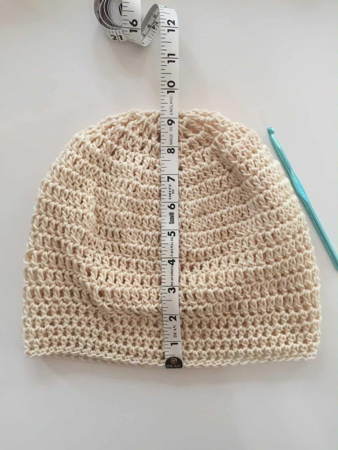 Easy Crochet Hat Pattern for Beginners